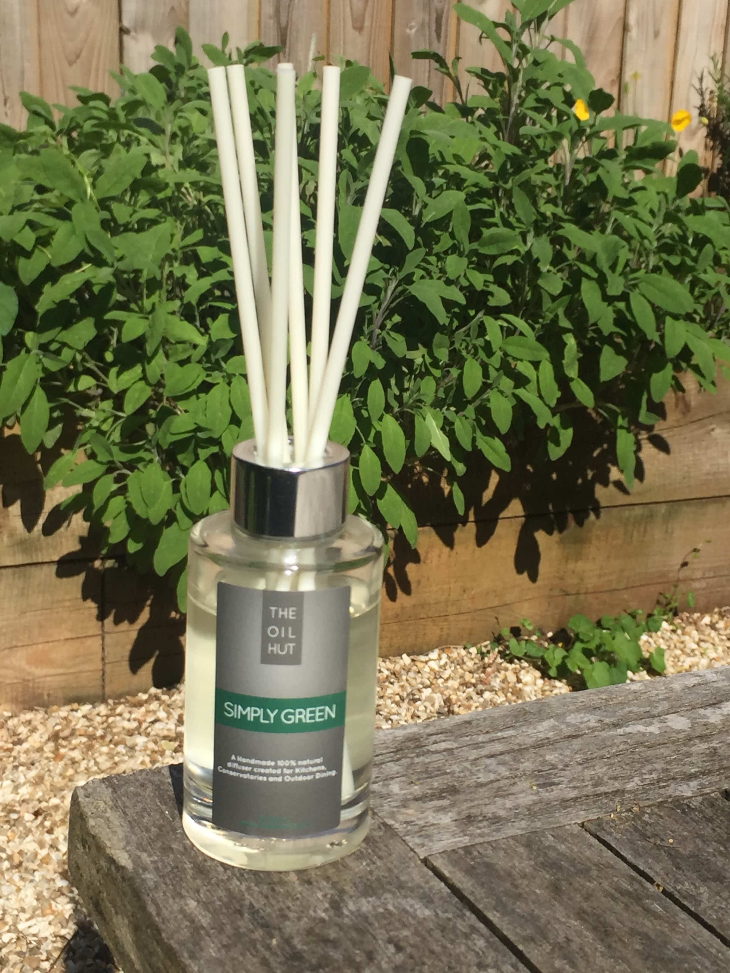 Simply Green – Lemongrass & Eucalyptus Reed Diffuser 100ml – Oil Hut
